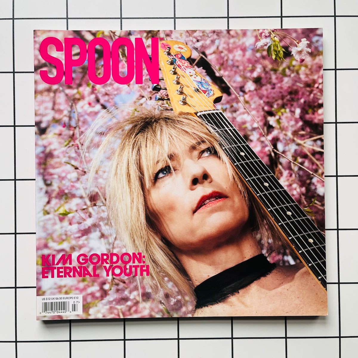 Spoon Magazine - KIM GORDON Irina Ionesco EVA Azzedine Alaia – magazine canteen