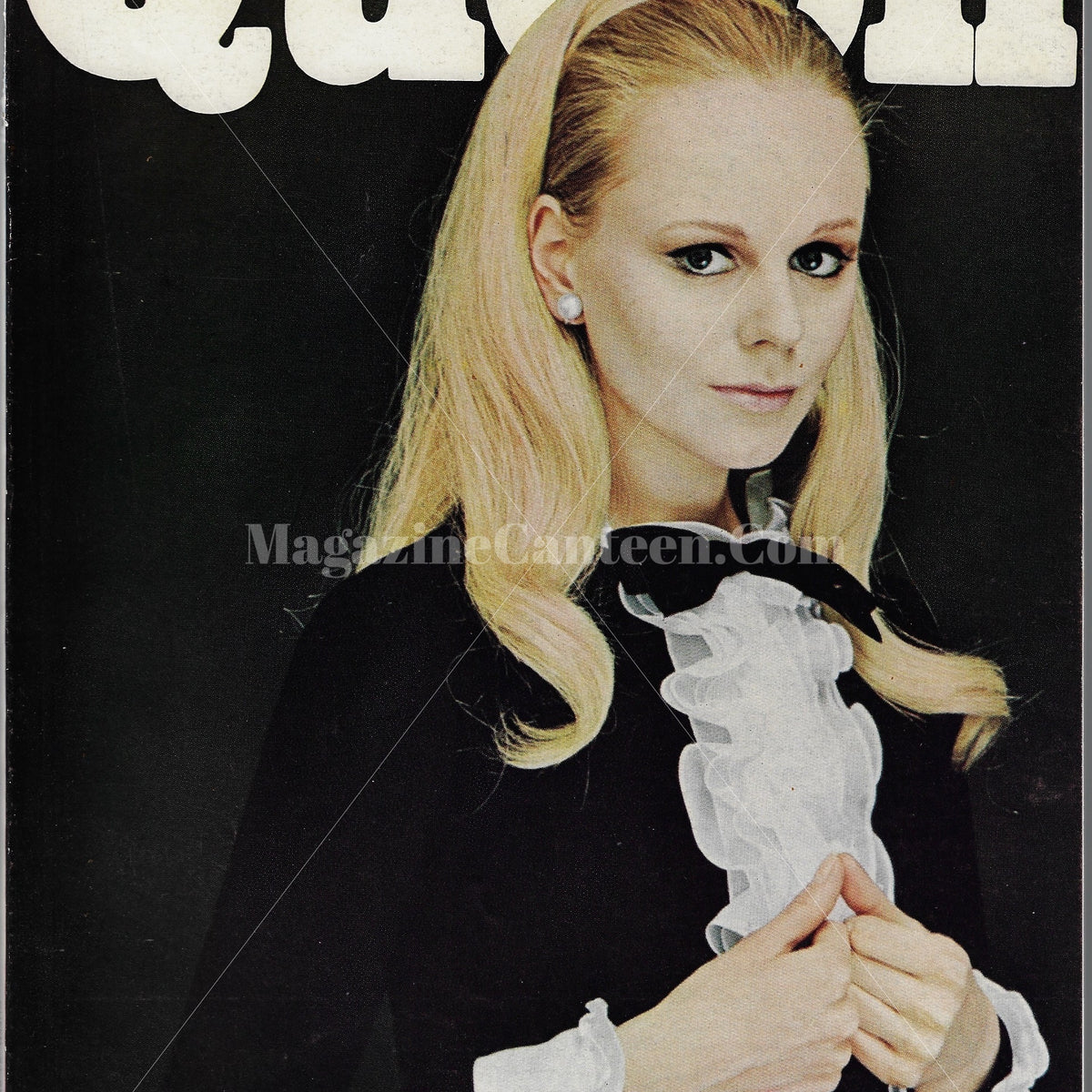 Queen Magazine - Ulla Carenby Helmut Newton – magazine canteen