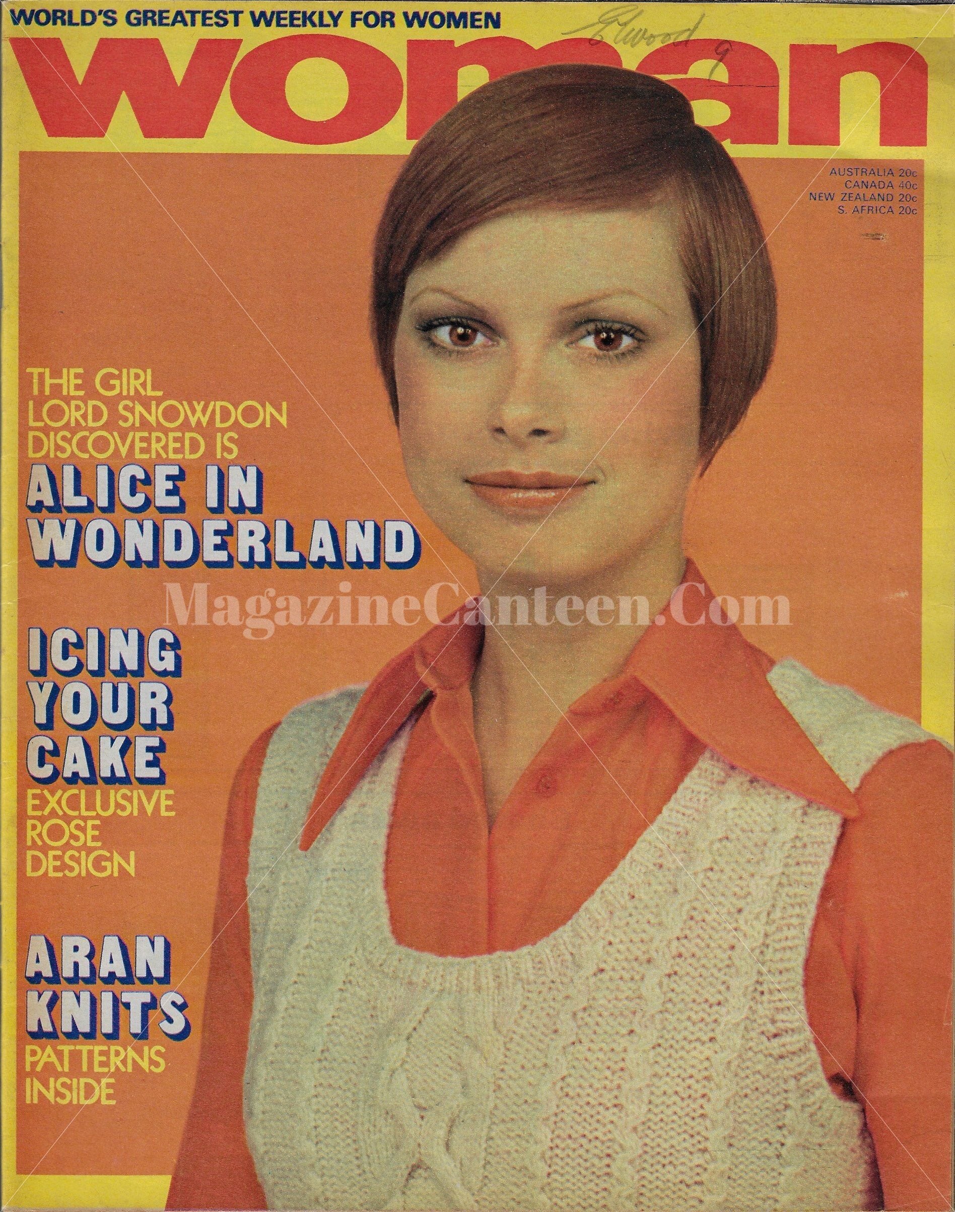 Woman Magazine - Alice In Wonderland Sarah Miles – magazine canteen